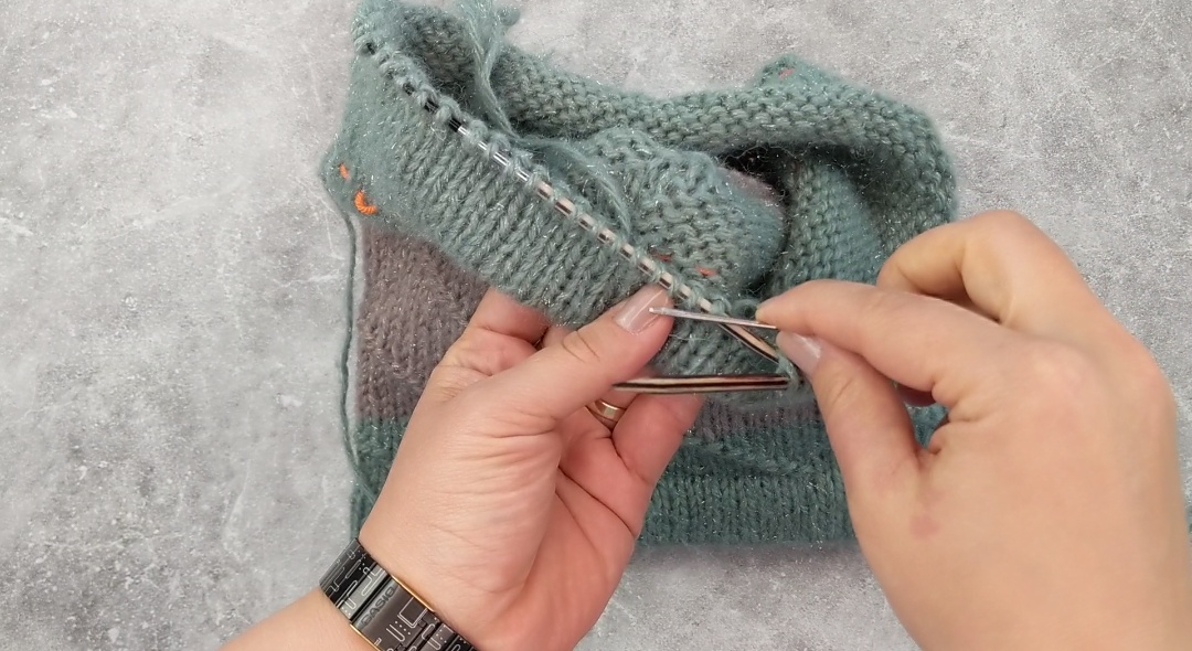 Strickanleitung Loop mit Spiralmuster - DIYCTATORS